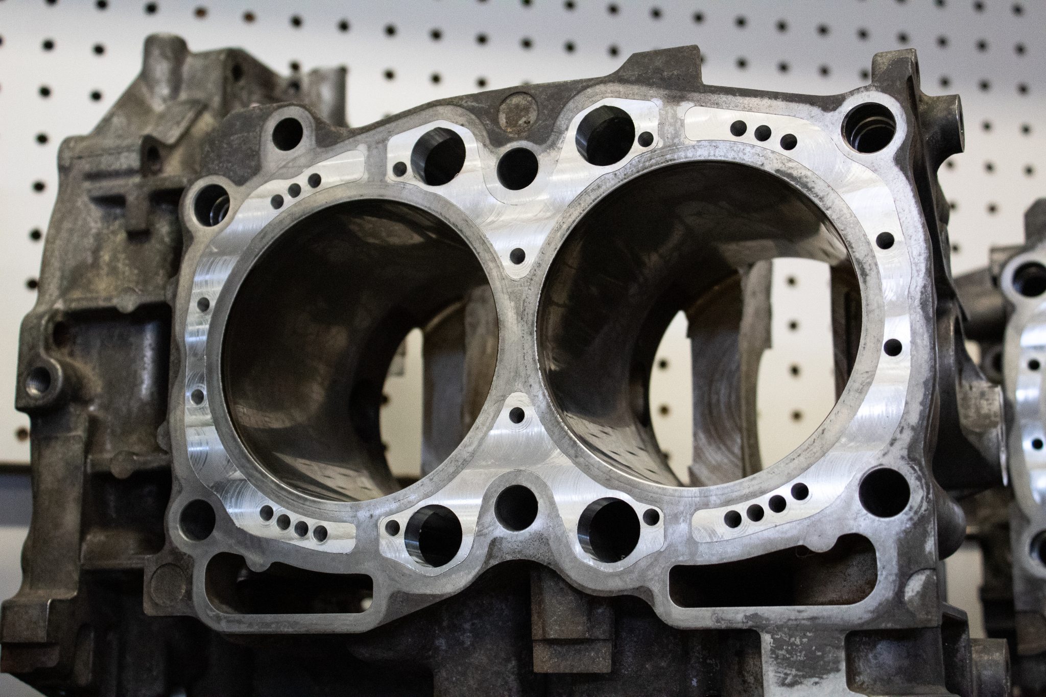 EJ25 Closed deck block - AA Performance : AA Performance